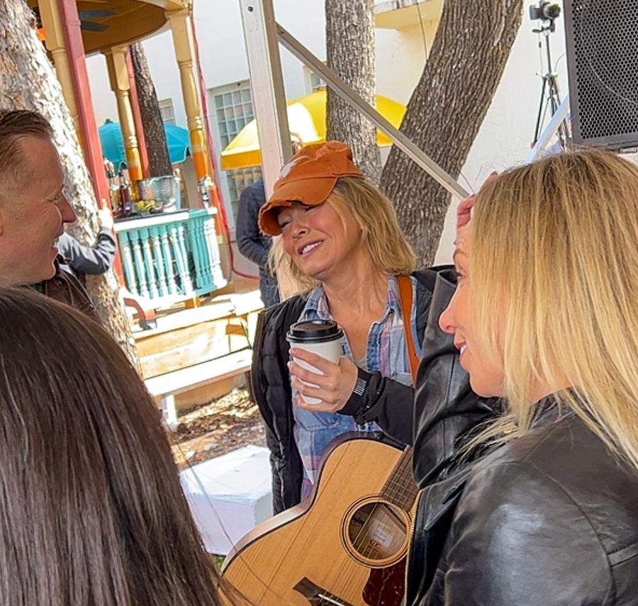 Renee Zellweger Stars In New Music Video